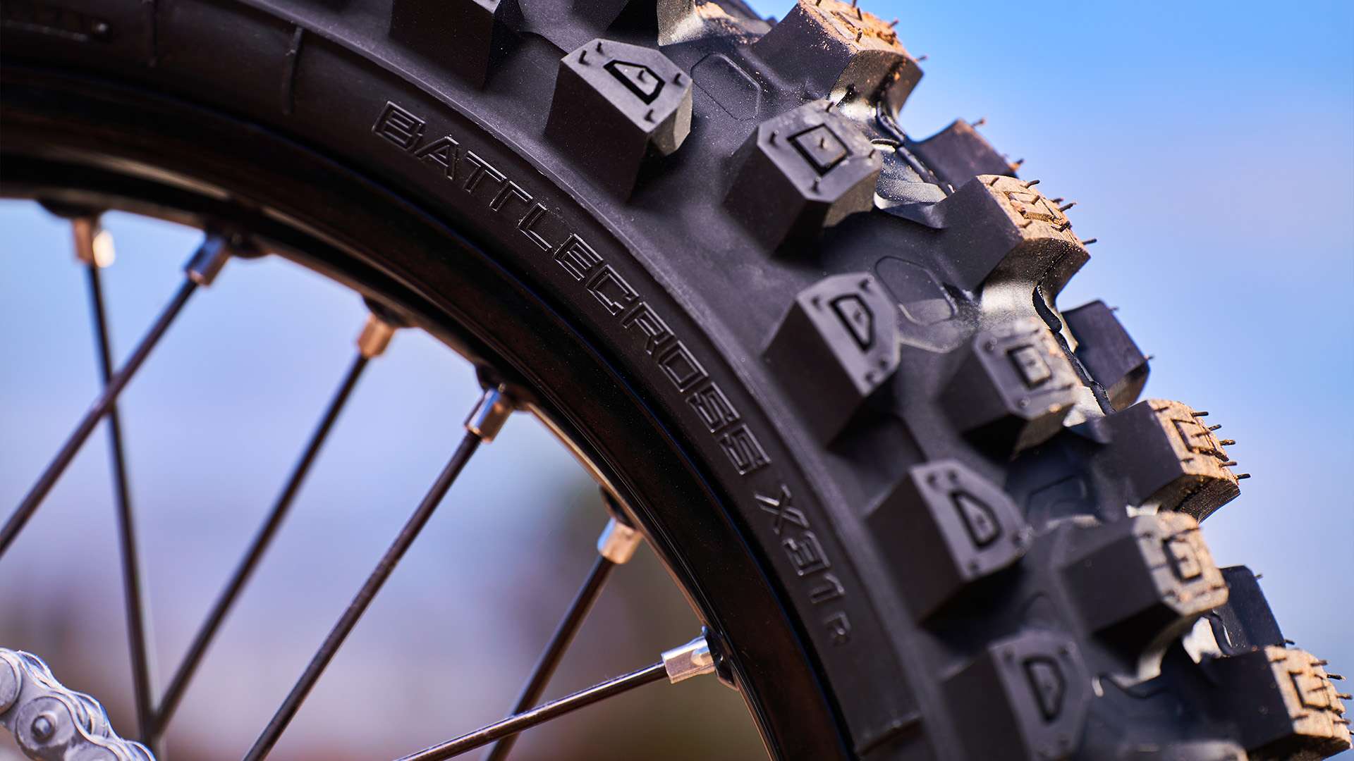 Bridgestone Battlecross X31 Motocross Tyre - Gripping stories